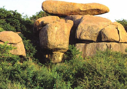 The Unique Rock formations of Hyderabad - Indian Wildlife Club Ezine ...
